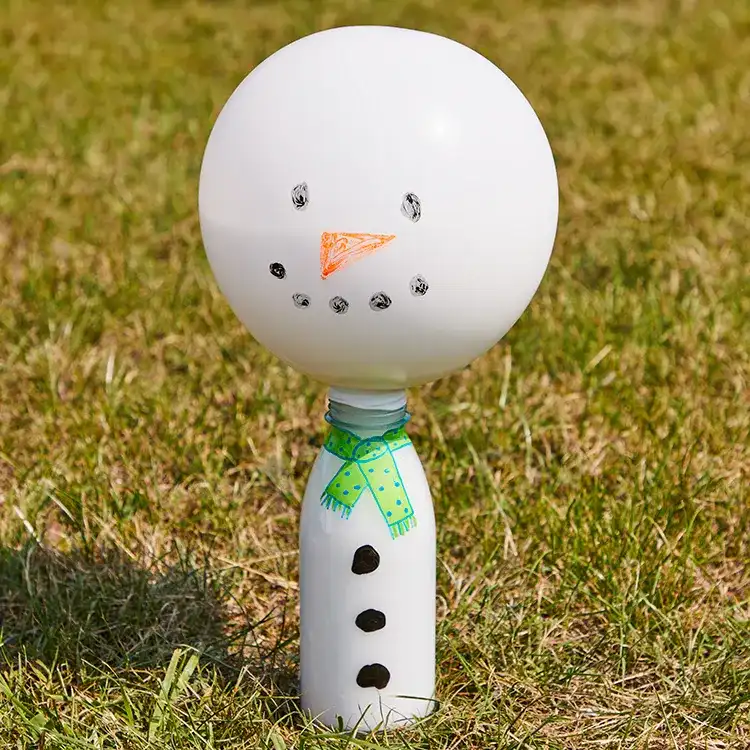 Snowman Balloon Blow-Up Experiment craft activity guide | Baker Ross