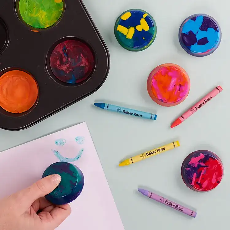 Sun-Melted Crayons craft activity guide | Baker Ross